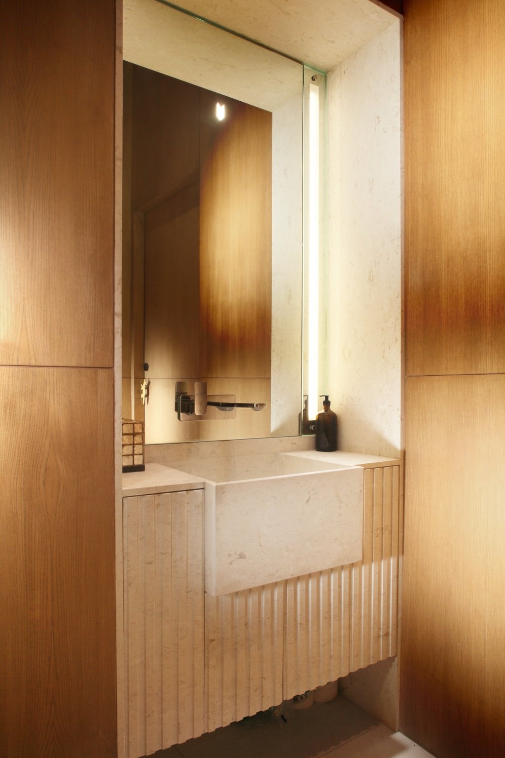 Café Culture: Café Kitsuné by Chat Fores Design Studio - Kanto ...