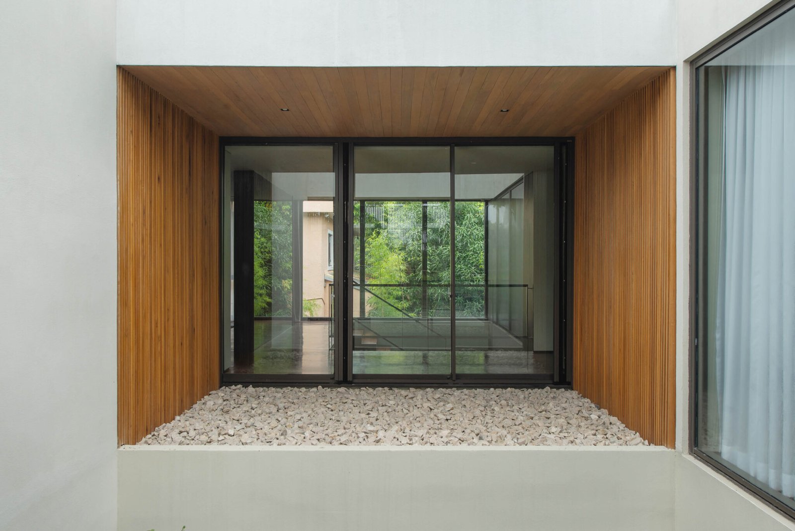 Screen Time: House of Screens by PXP Design Workshop - Kanto - Creative ...