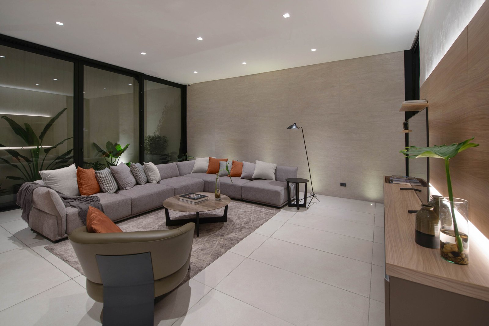 Inside Story: C Residence by Cholo Claver and Tracy Santos - Kanto ...
