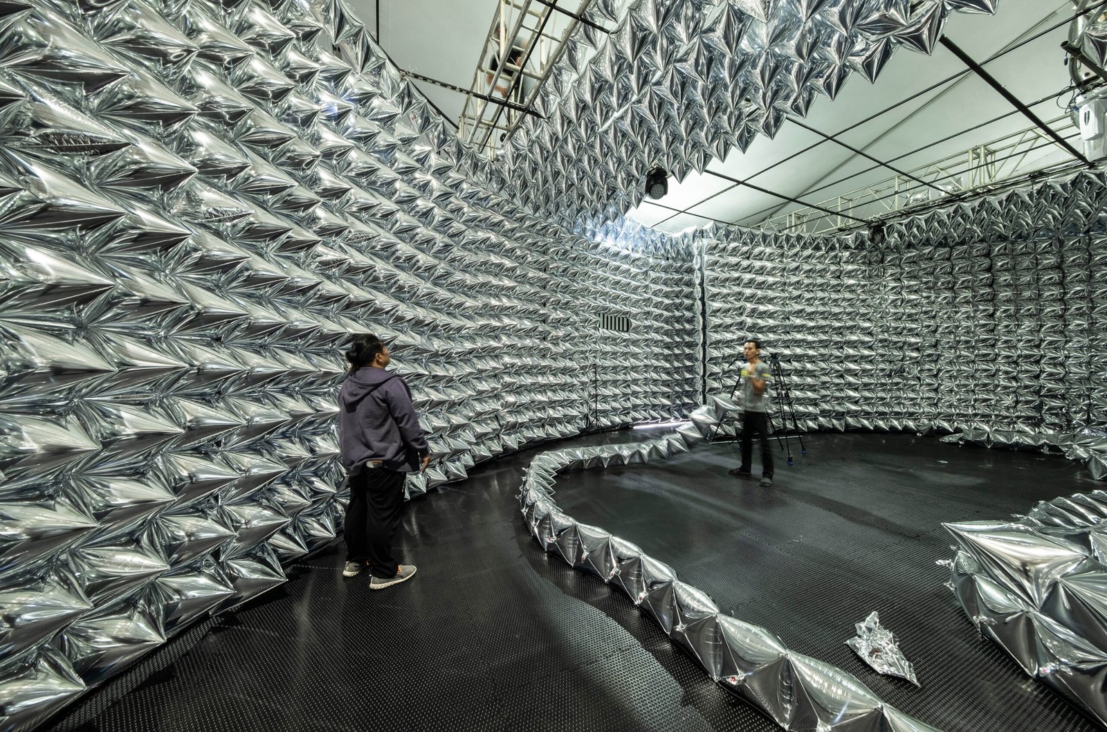 Walking on Air: Konzept.Konzept's Digital Oasis - Kanto - Creative Corners
