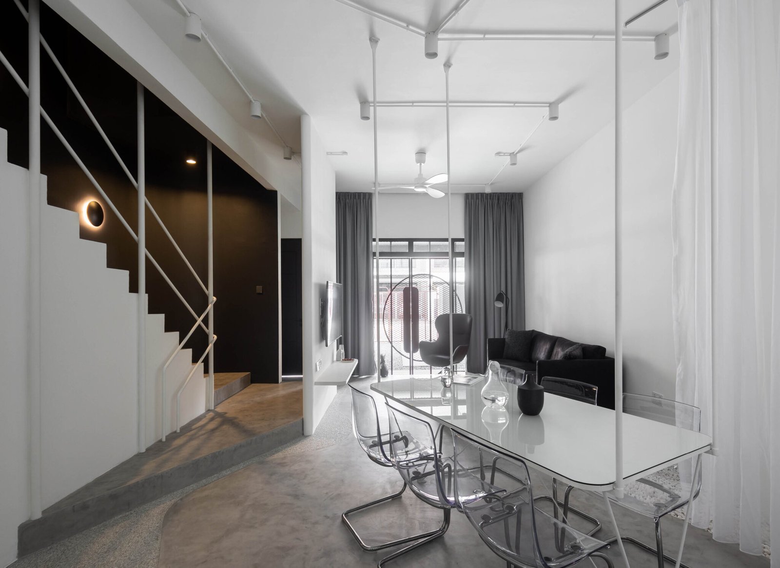 Steel and Stillness: Zen Garden House by INFILL - Kanto - Creative Corners