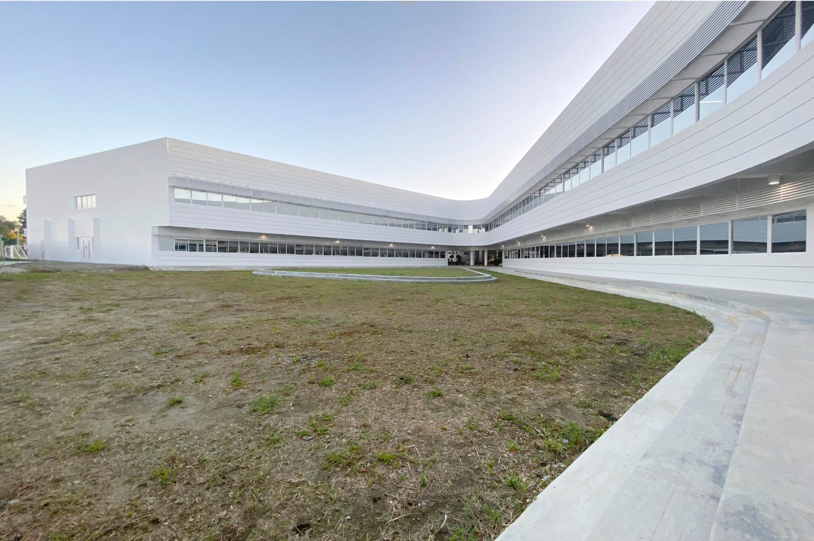 Growth Curve: St. John’s Institute West Wing by Archetype Architecture ...
