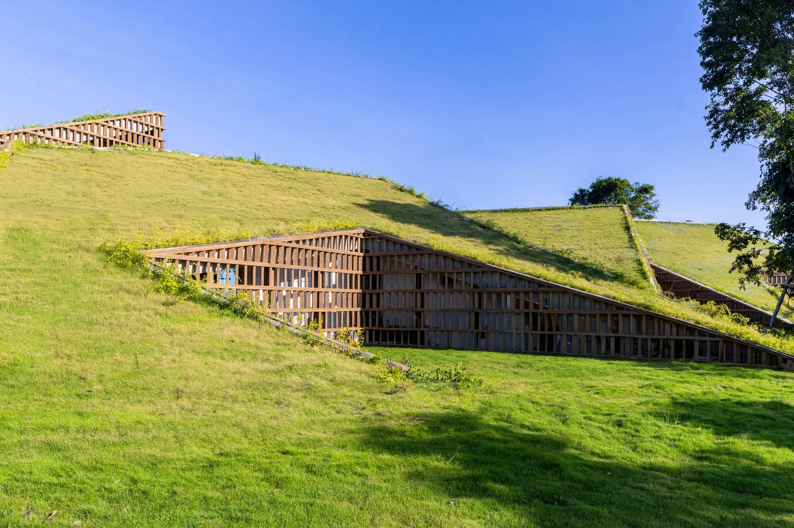 From Invisible to Unmissable: The Park by MIA Design Studio - Kanto ...