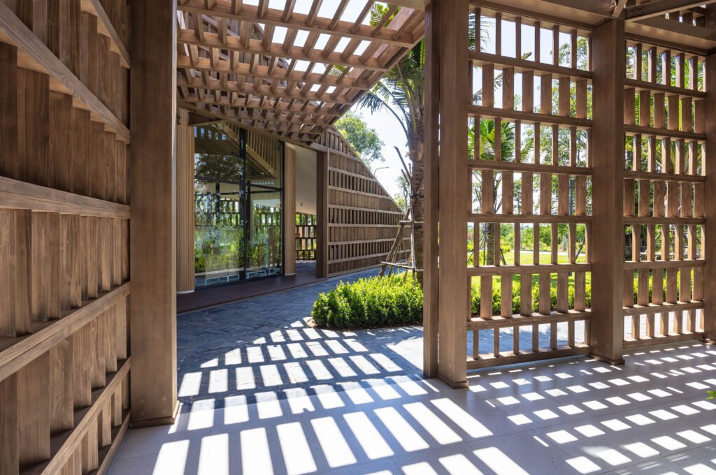 From Invisible to Unmissable: The Park by MIA Design Studio - Kanto ...