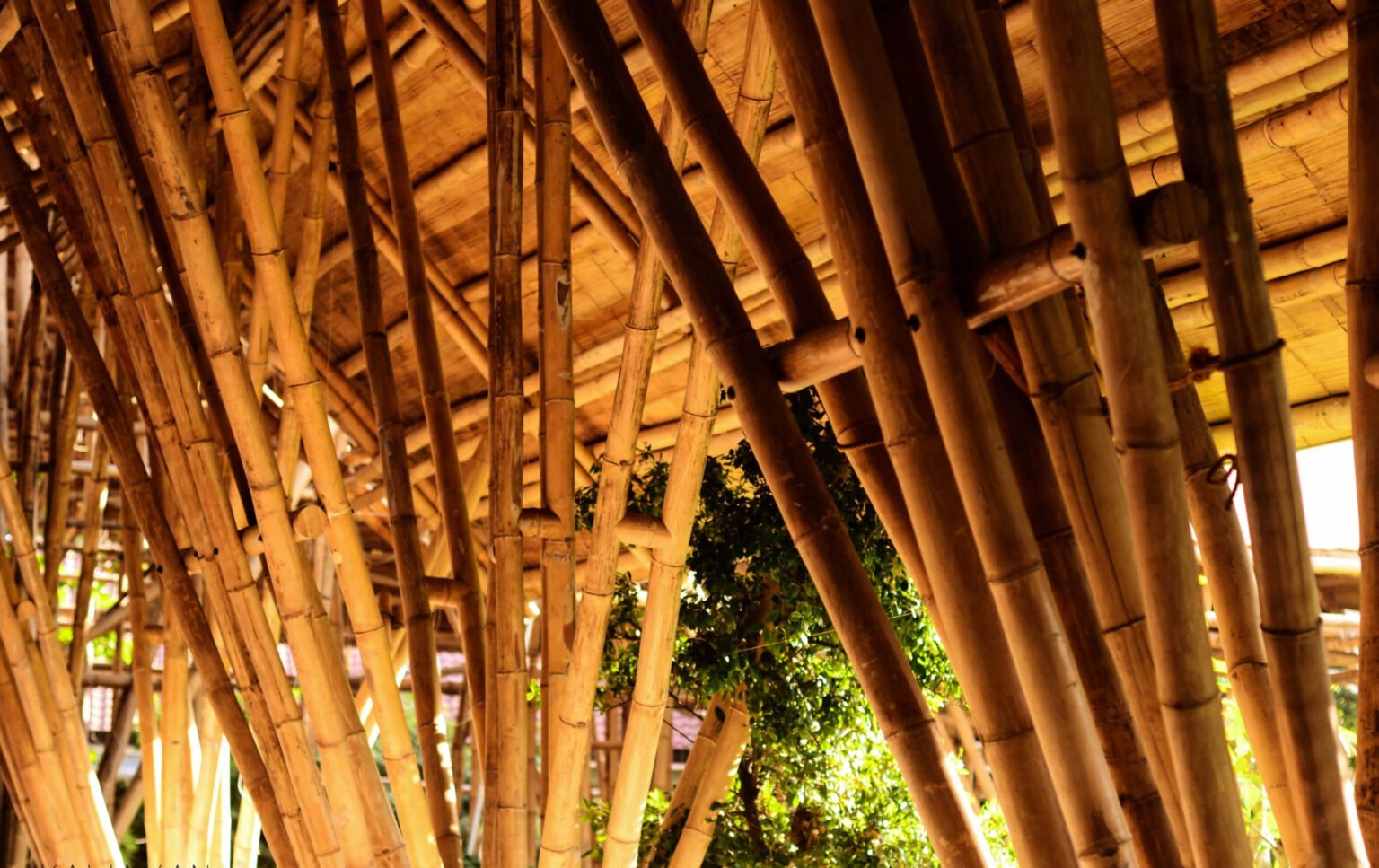 A Living Room for the Tropics: Bamboo Pavilion by Kawayan Design Studio ...