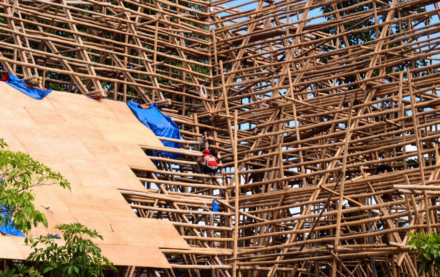 A Living Room for the Tropics: Bamboo Pavilion by Kawayan Design Studio ...