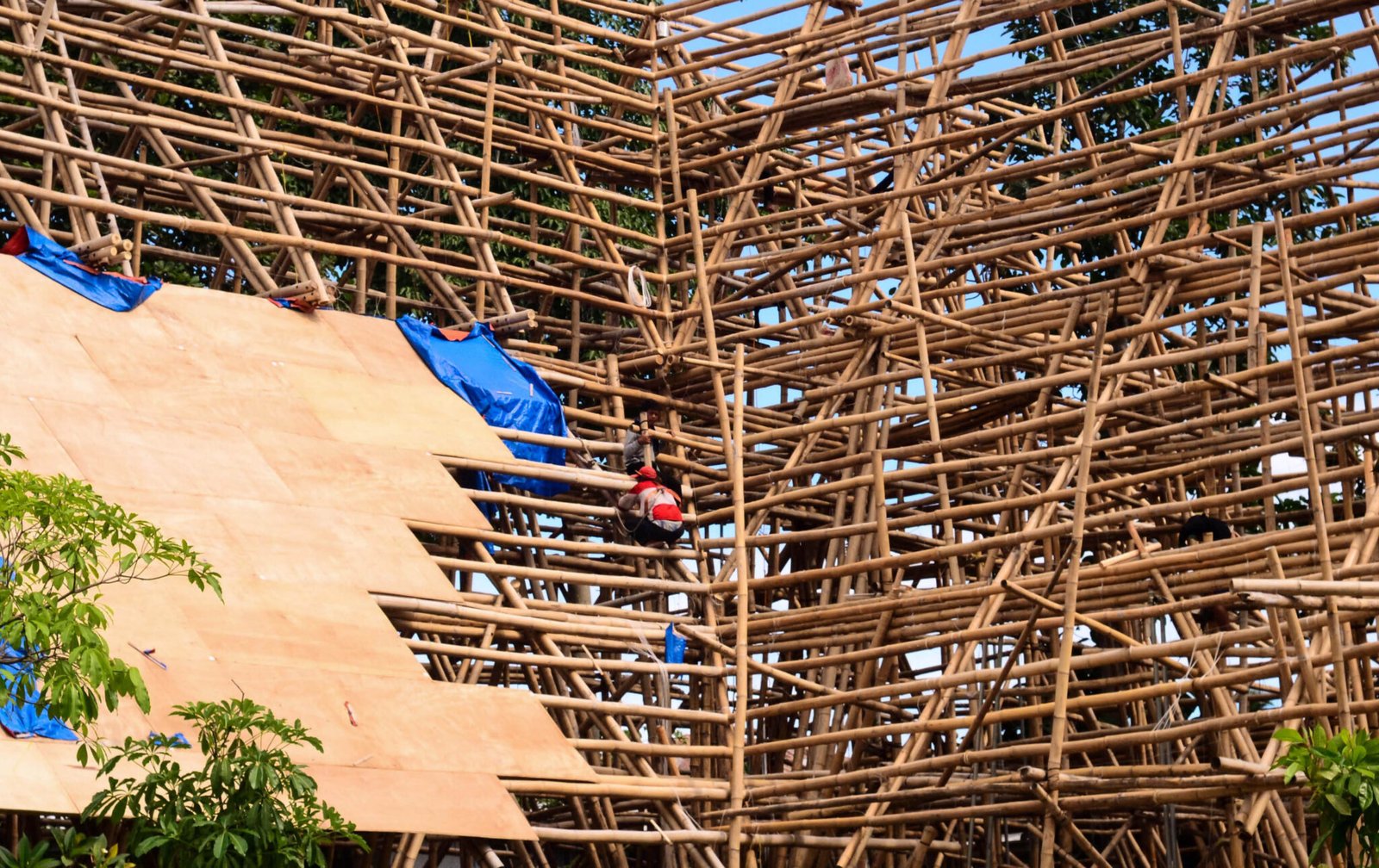 A Living Room for the Tropics: Bamboo Pavilion by Kawayan Design Studio ...