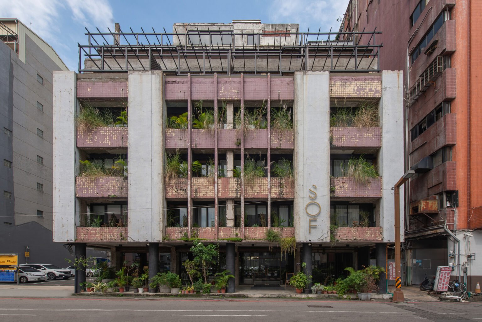 Space, Order, Feeling: SOF Hotel Taichung by Fearon Hay - Kanto ...