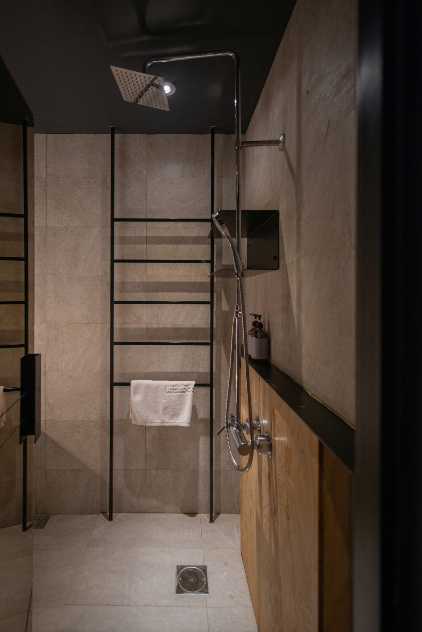 Space, Order, Feeling: SOF Hotel Taichung by Fearon Hay - Kanto ...