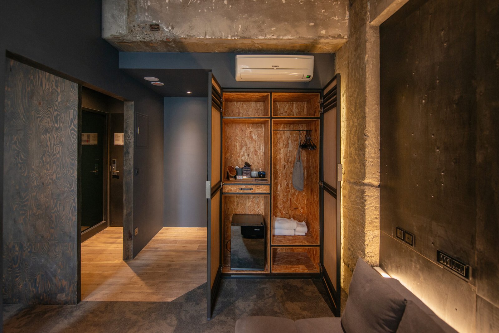 Space, Order, Feeling: SOF Hotel Taichung by Fearon Hay - Kanto ...