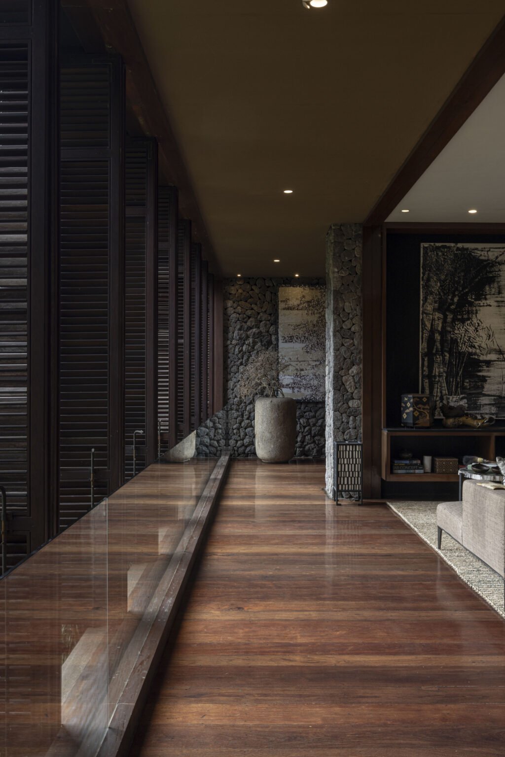 Tranquility as Space: Tauhai Villa by Ponce Veridiano - Kanto ...